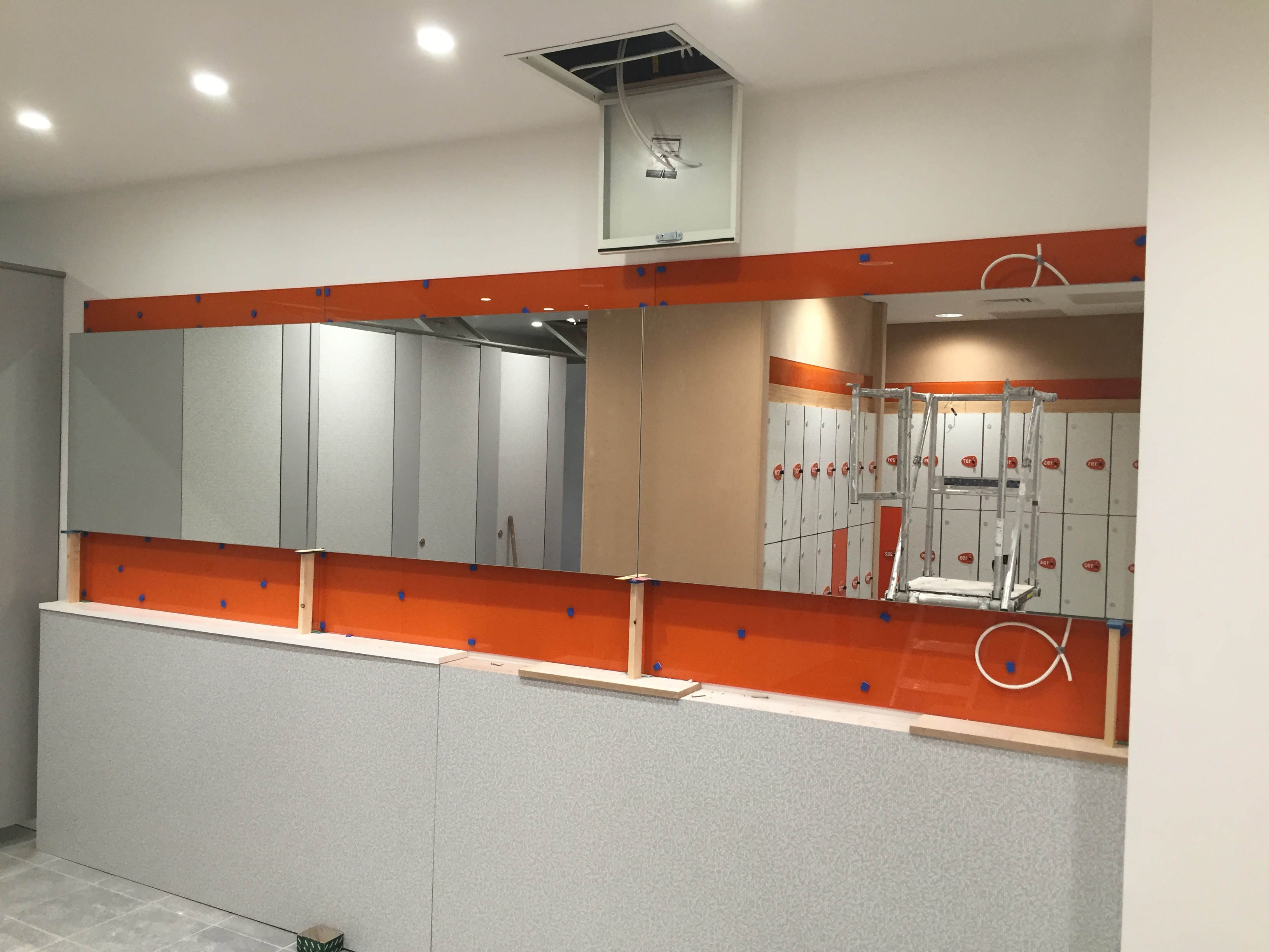 Bespoke Vanity Mirrors - Glass Installations
